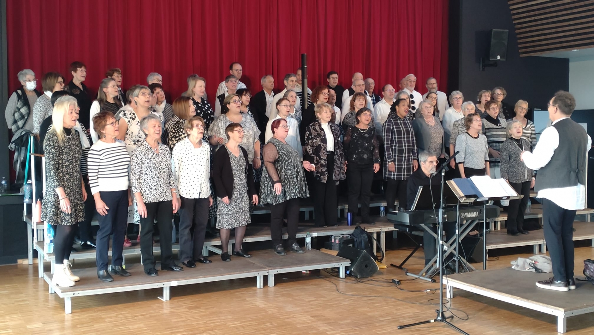 Jean-Pierre Husson et la chorale Ste Eve - Radio Grand Ciel